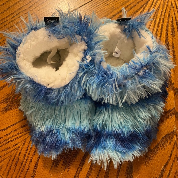 Justice | Shoes | Justice Girls Cozy Faux Fur Bootie Slippers | Poshmark